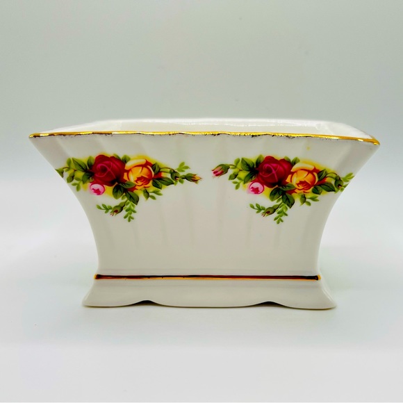 Royal Albert | Dining | Royal Albert England Old Country Roses ...
